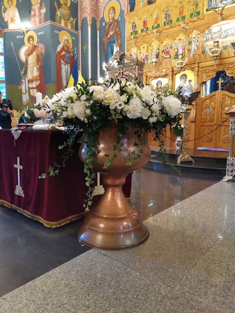 Decor pentru cristelniță cu bujori – Flowers of Soul